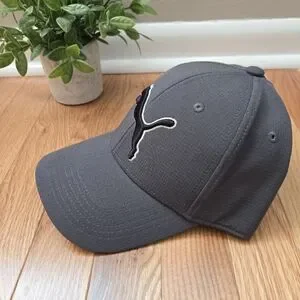 Puma | Accessories | Puma Mens Gray Hat With Black And White Logo ...